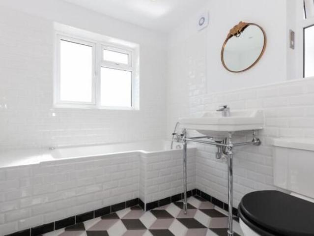 4 bedroom semi detached house for rent in St. Leonards Road, Headington, OX3