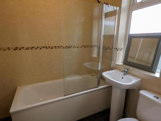 4 bedroom semi detached house for rent in Stockton Road, Chorlton, M21