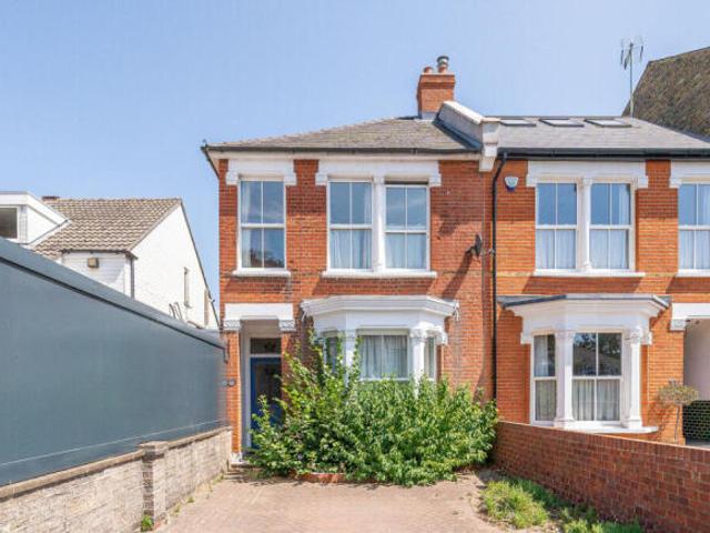 4 bedroom semi detached house for rent in Stanley Road, Teddington, TW11