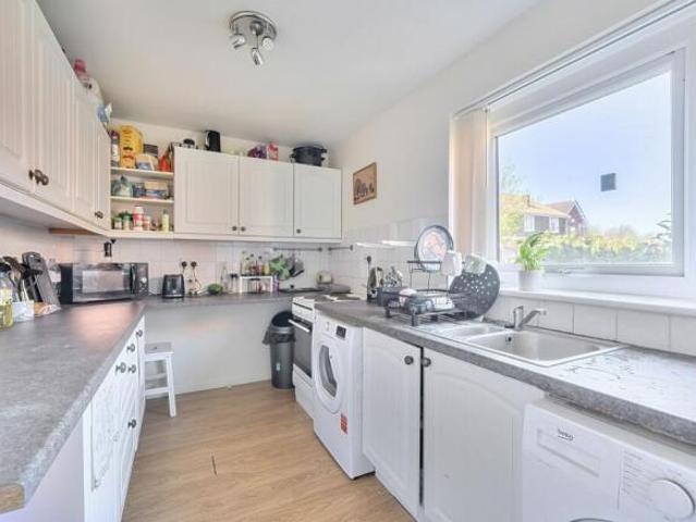 4 bedroom semi detached house for rent in Stanmore Lane, Winchester, SO22