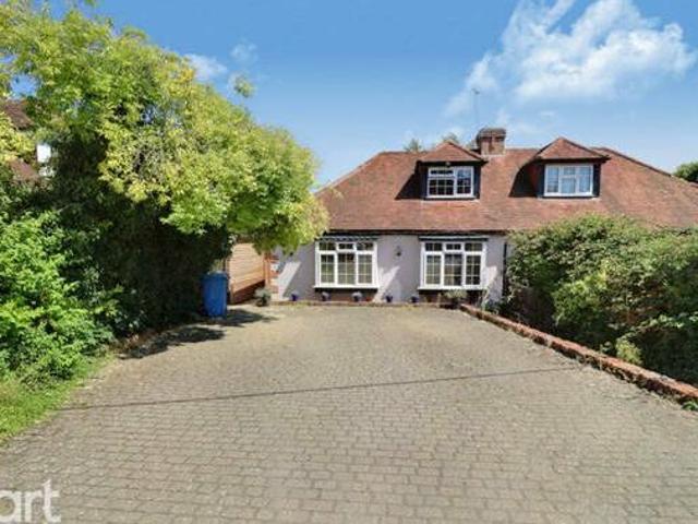 4 bedroom semidetached bungalow for sale in Cannon Lane Maidenhead SL6