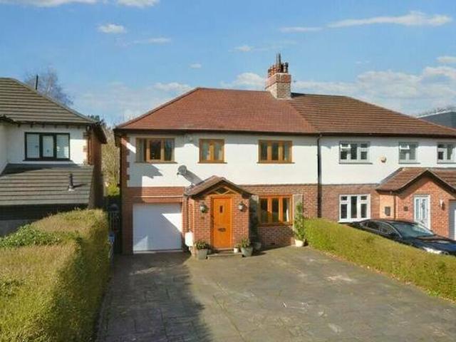 4 bedroom semidetached house for rent in Moor Lane Woodford SK7