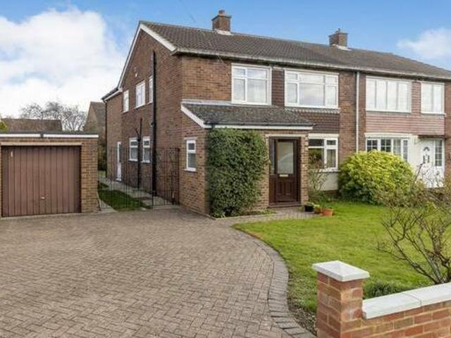 4 bedroom semidetached house for rent in Monoux Road Wootton MK43 9JS MK43