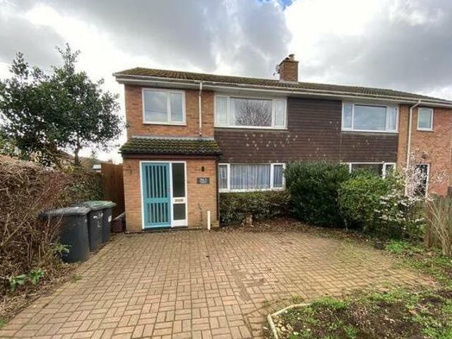 4 bedroom semidetached house for rent in Old Bedford Road Potton SG19
