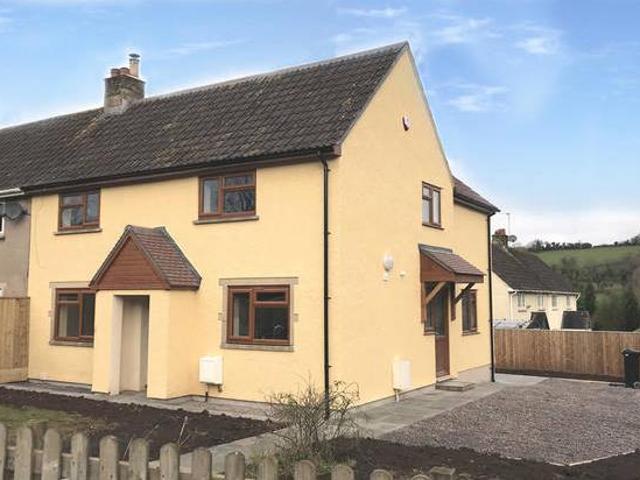 4 bedroom semidetached house for rent in Broadcroft Chew Magna BS40