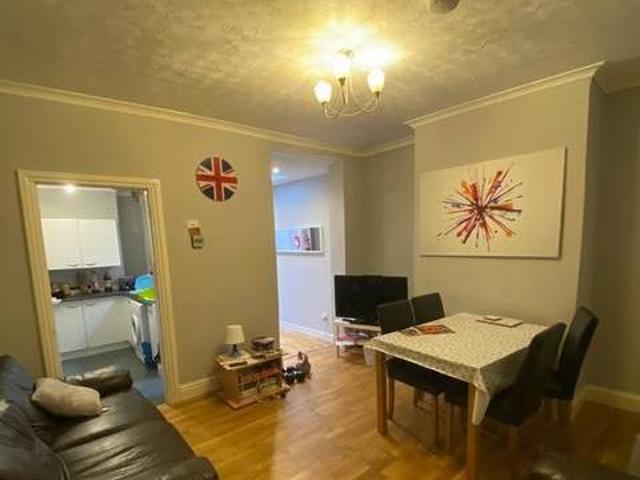 4 bedroom semidetached house for rent in Comer Road Worcester Worcestershire WR2