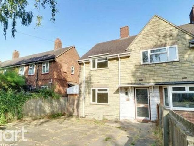 4 bedroom semidetached house for rent in Ditton Fields Cambridge CB5
