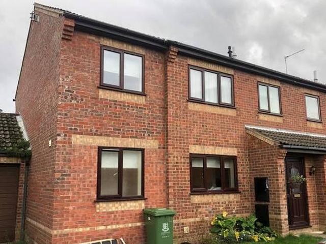 4 bedroom semidetached house for rent in Hurrell Road CaisteronSea NR30