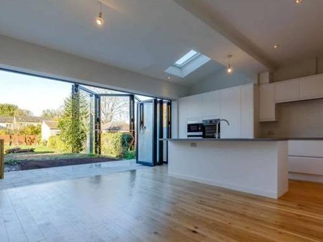 4 bedroom semidetached house for rent in Perne Road Cambridge CB1