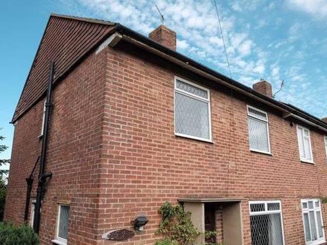 4 bedroom semidetached house for rent in Staplefield Drive Brighton BN2
