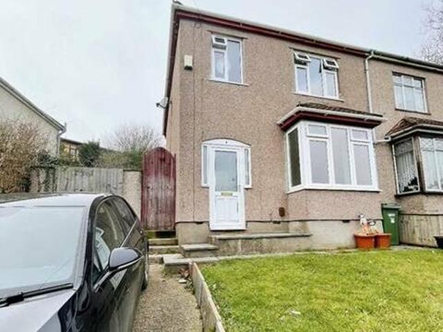 4 bedroom semidetached house for rent in Station Road Filton Bristol BS34