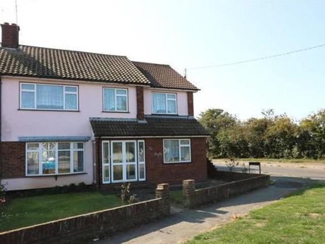 4 bedroom semidetached house for rent in Southend Road Great Wakering Southend on Sea Essex SS3