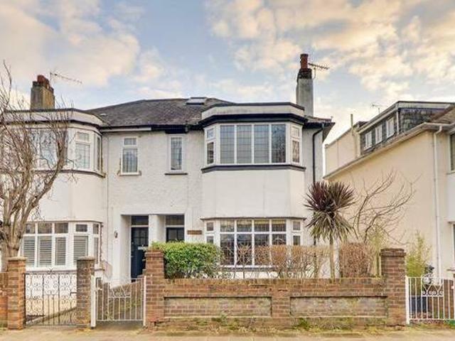 4 bedroom semidetached house for rent in Southsea Queens Crescent Unfurnished PO5