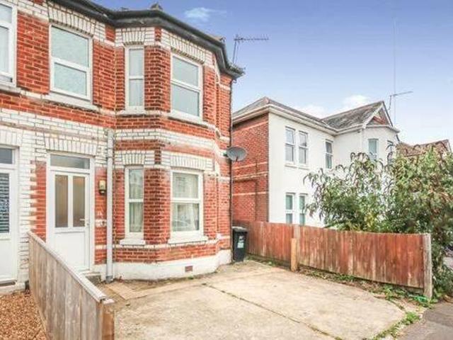 4 bedroom semidetached house for rent in Woodend Road Winton BH9