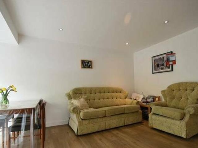 4 bedroom semidetached house for rent in 2023 2024 ACADEMIC YEAR Stunning 4 Double Bedroom Property
