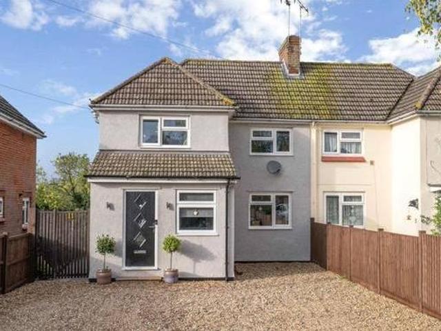 4 bedroom semidetached house for sale in Magdalen Green Thaxted Nr Great Dunmow Essex CM6 CM6