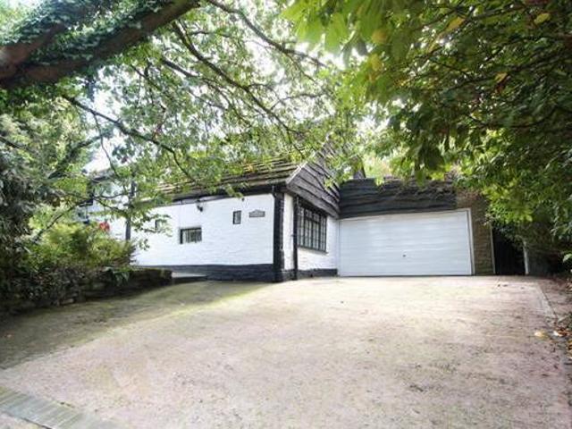 4 bedroom semidetached house for sale in Moor End Road Mellor SK6