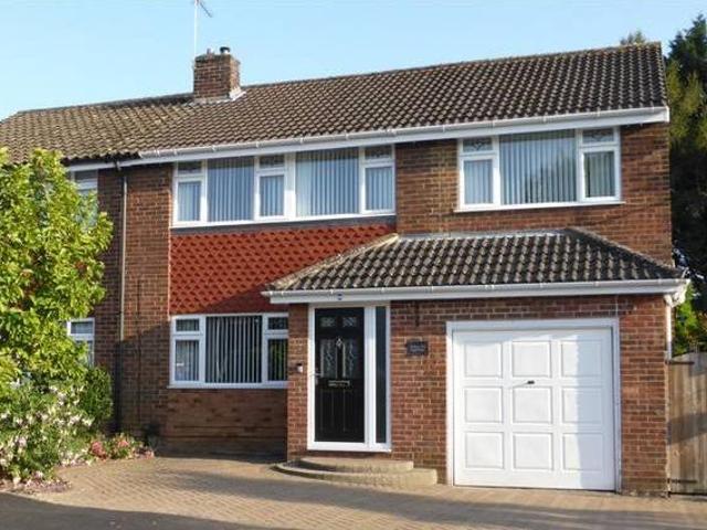 4 bedroom semidetached house for sale in Morris Way London Colney St Albans Hertfordshire AL2