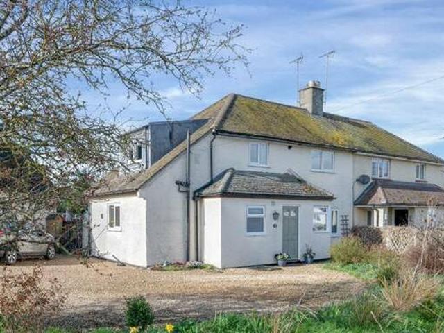 4 bedroom semidetached house for sale in Bainton Road Barnack PE9