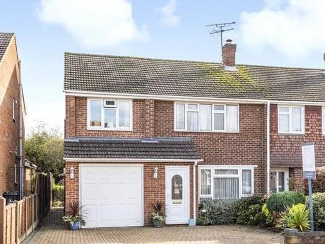 4 bedroom semidetached house for sale in Bolding House Lane West End Surrey GU24 GU24