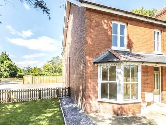 4 bedroom semidetached house for sale in Cam Dursley Gloucestershire GL11 GL11