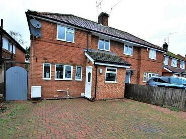 4 bedroom semidetached house for sale in Crawford Road Hatfield AL10