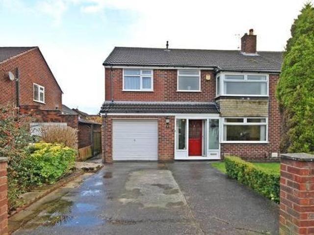 4 bedroom semidetached house for sale in Dunmow Road Thelwall Warrington WA4 WA4