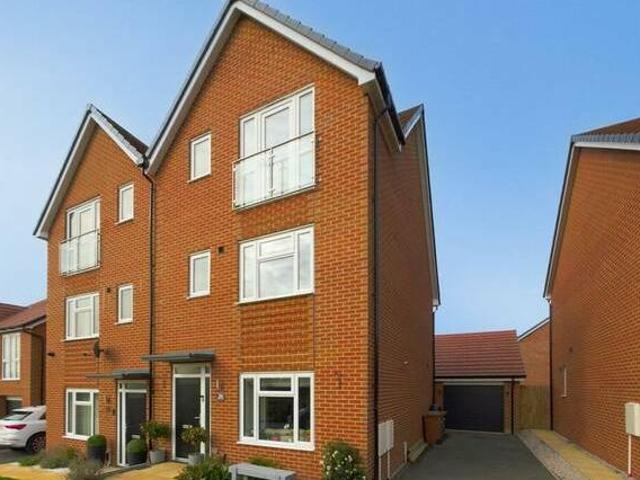4 bedroom semidetached house for sale in Deltic Close NewtonleWillows WA12