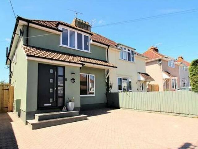 4 bedroom semidetached house for sale in Easton Road Pill BS20