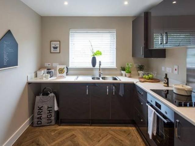 4 bedroom semidetached house for sale in Eaton Park North End Yatton BS49 4FR BS49