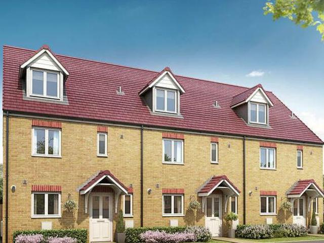 4 bedroom semidetached house for sale in Fleckney Road Fleckney LE8