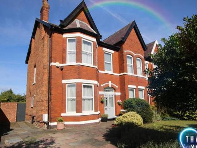 4 bedroom semidetached house for sale in Forest Road Southport PR8