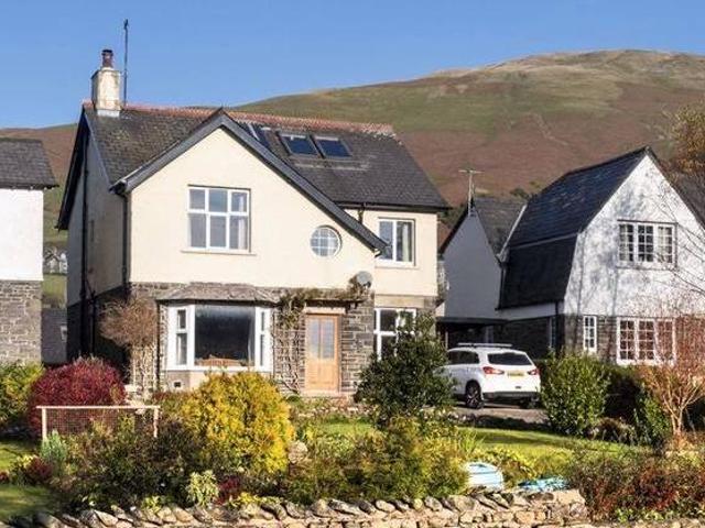 4 bedroom semidetached house for sale in Holmedale Station Road Sedbergh LA10