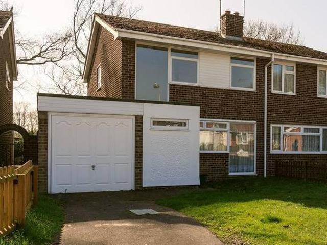4 bedroom semidetached house for sale in Keelers Way Great Horkesley CO6