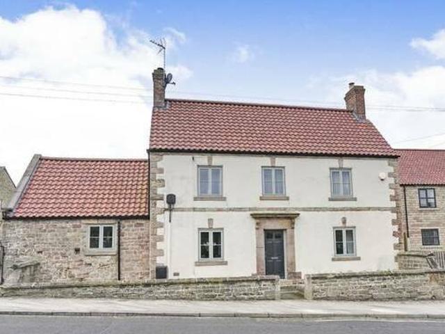 4 bedroom semidetached house for sale in Kiveton Lane Todwick Sheffield South Yorkshire S26