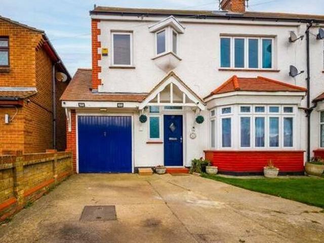 4 bedroom semidetached house for sale in Poynings Avenue SouthendonSea SS2