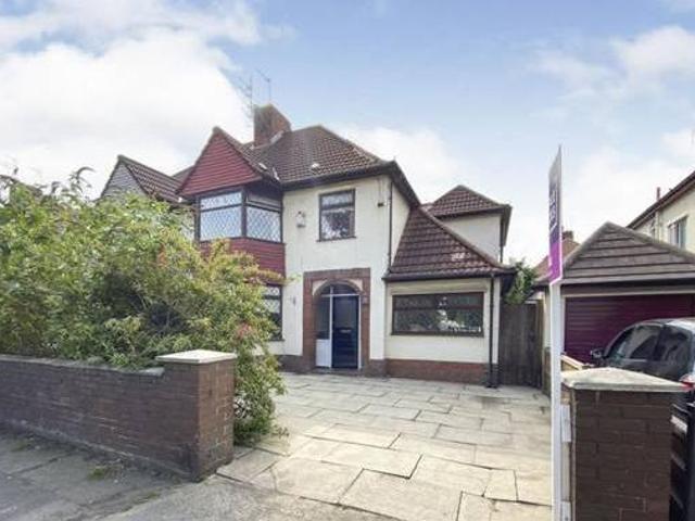 4 bedroom semidetached house for sale in Queens Drive Liverpool L15 L15