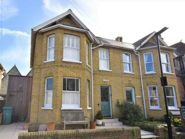 4 bedroom semidetached house for sale in Steyne Road Seaview PO34 5EP PO34