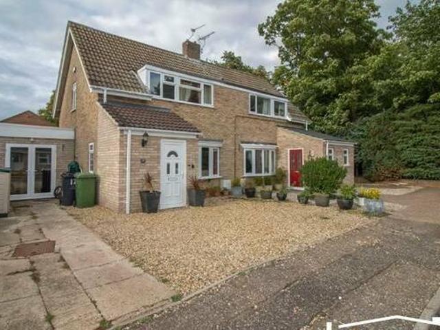 4 bedroom semidetached house for sale in Stigands Gate Dereham Norfolk NR19