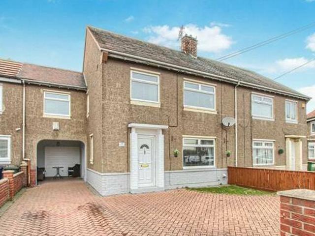 4 bedroom semidetached house for sale in Shaw Crescent Grangetown TS6