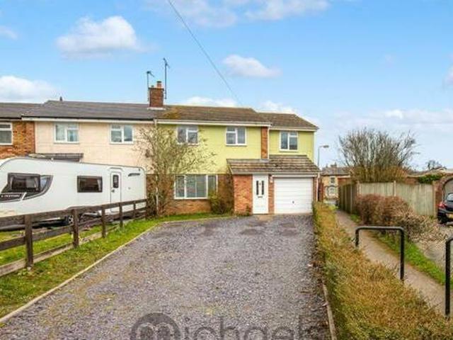 4 bedroom semidetached house for sale in Spurgeon Close Sible Hedingham Halstead CO9