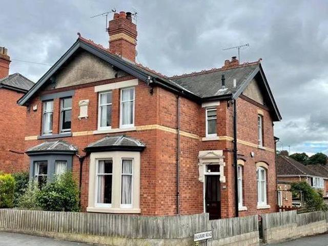 4 bedroom semidetached house for sale in Tupsley HR1
