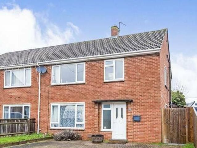 4 bedroom semidetached house for sale in Tyrrells Way Sutton Courtenay Abingdon OX14