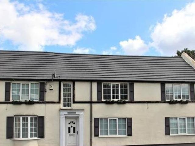 4 bedroom semidetached house for sale in The Square Knottingley West Yorkshire WF11 WF11