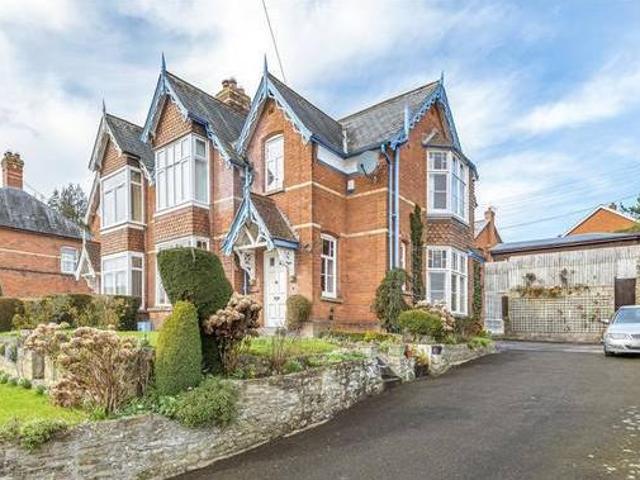 4 bedroom semidetached house for sale in Victoria Road Kington Herefordshire HR5