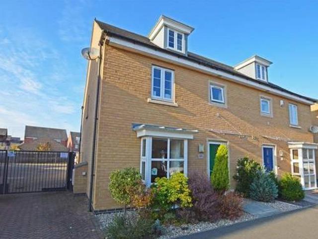 4 bedroom semidetached house for sale in Wayside Crescent Hampton Vale Peterborough PE7