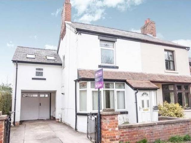 4 bedroom semidetached house for sale in West View Road Norley WA6 WA6