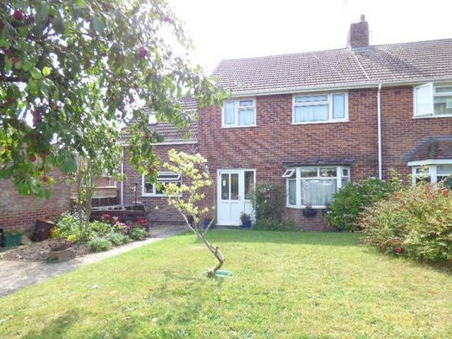 4 bedroom semidetached house for sale in Wincanton Somerset BA9 9HX BA9