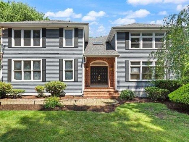4 bedroom, Sharon MA 02067 104010669