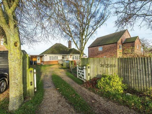 4 Bedroom Shared Living/roommate Norfolk Norfolk 99839987